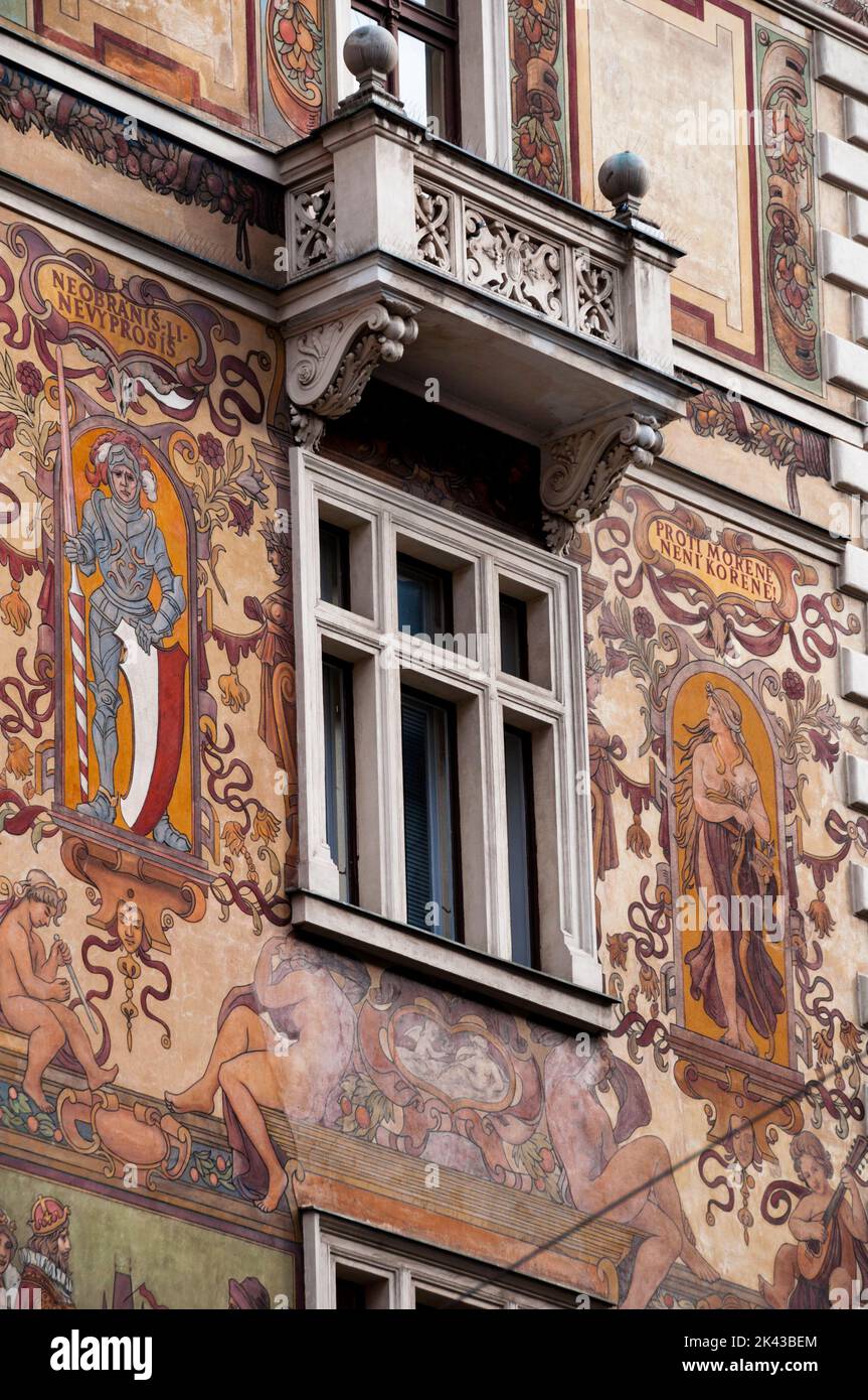 Italian Renaissance Wiehl House painted in neo-Renaissance sgraffito in ...