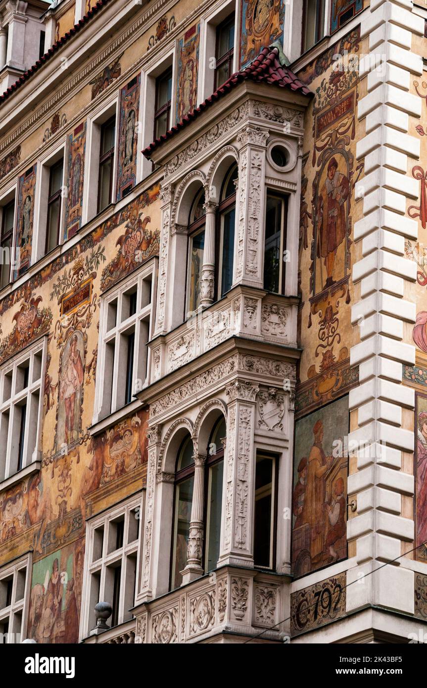 Italian Renaissance Wiehl House painted in neo-Renaissance sgraffito in ...