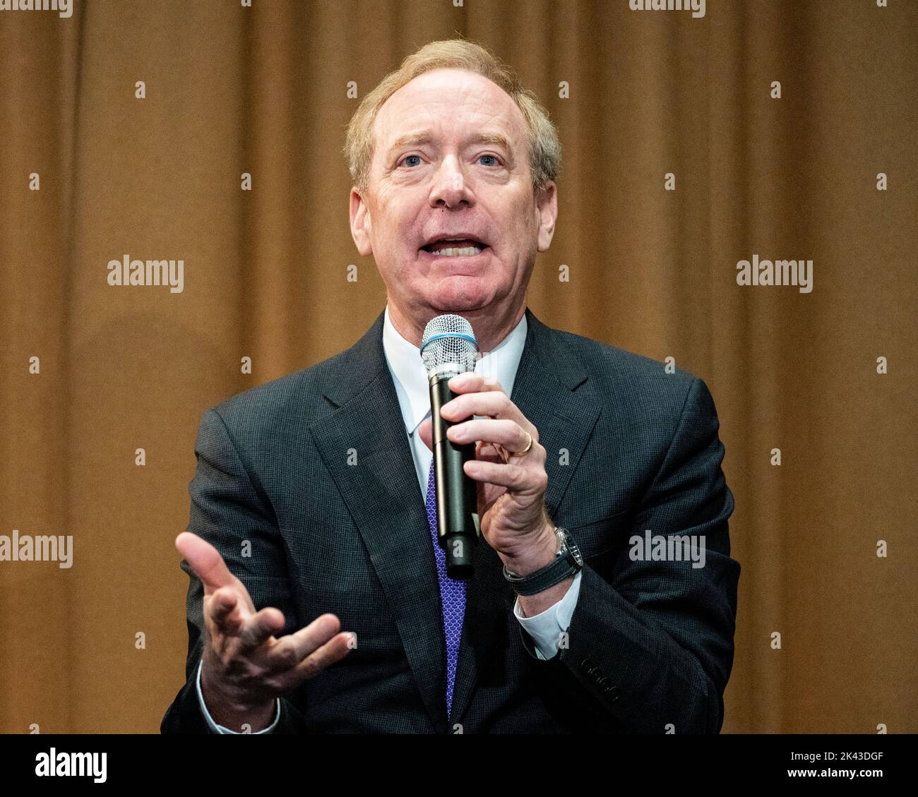 Microsoft garage hi-res stock photography and images - Alamy