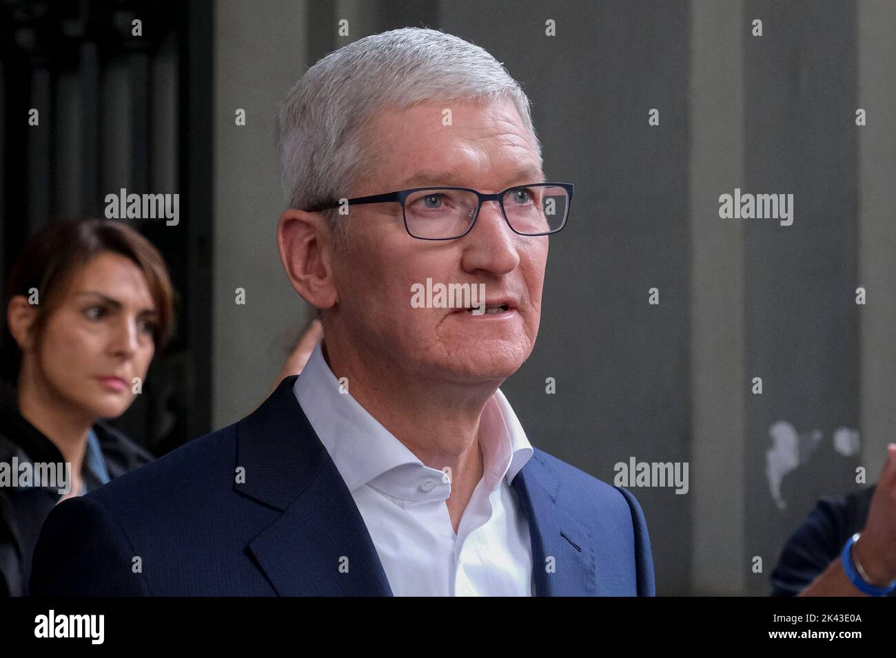 Tim Cook in Naples to receive honorary degree in Innovation and ...
