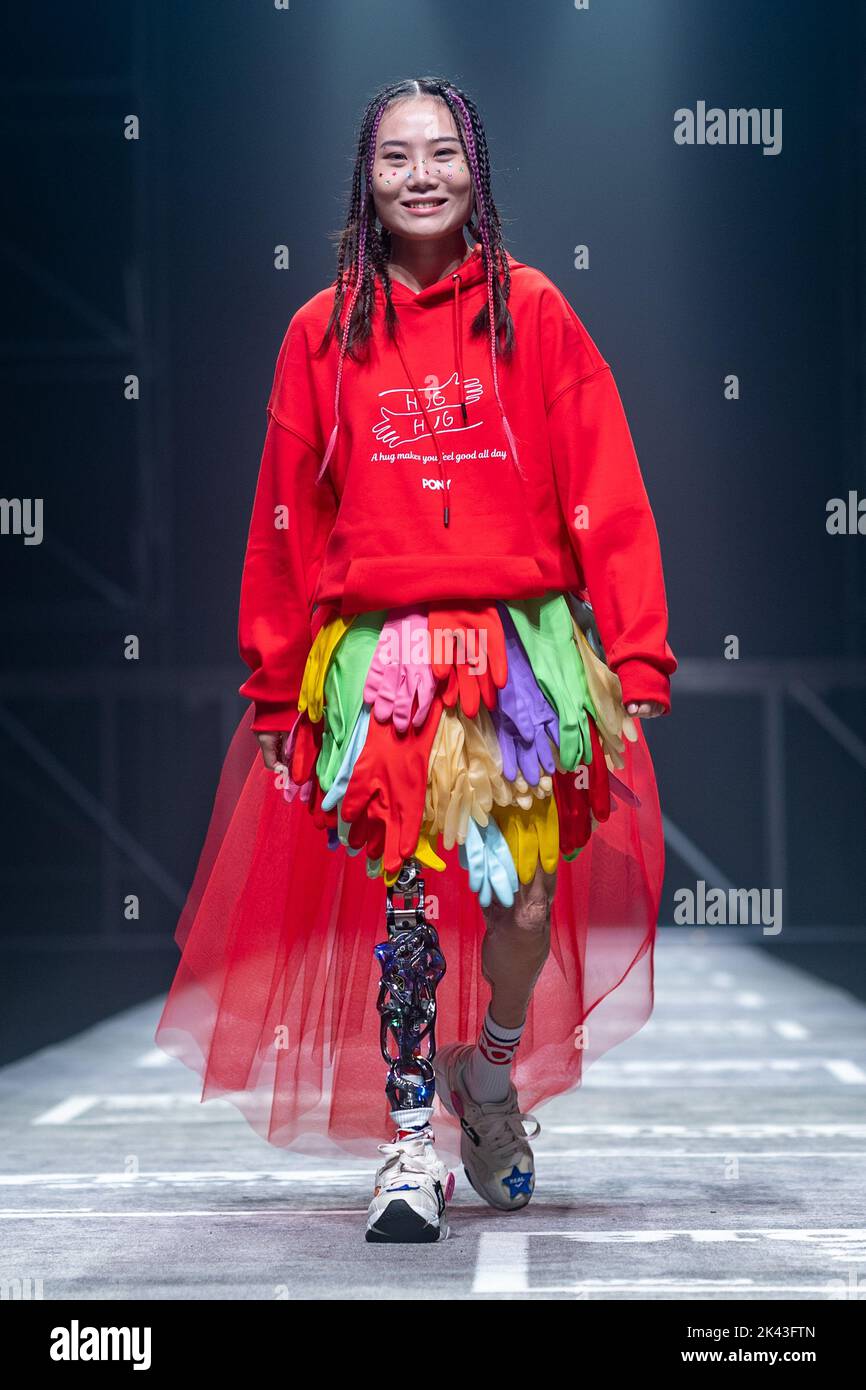 SHANGHAI, CHINA - SEPTEMBER 29, 2022 - Niu Yu, a Wenchuan earthquake ...