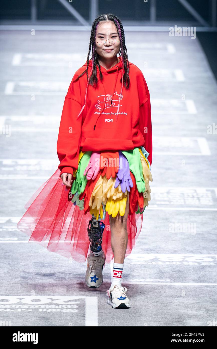 SHANGHAI, CHINA - SEPTEMBER 29, 2022 - Niu Yu, a Wenchuan earthquake ...