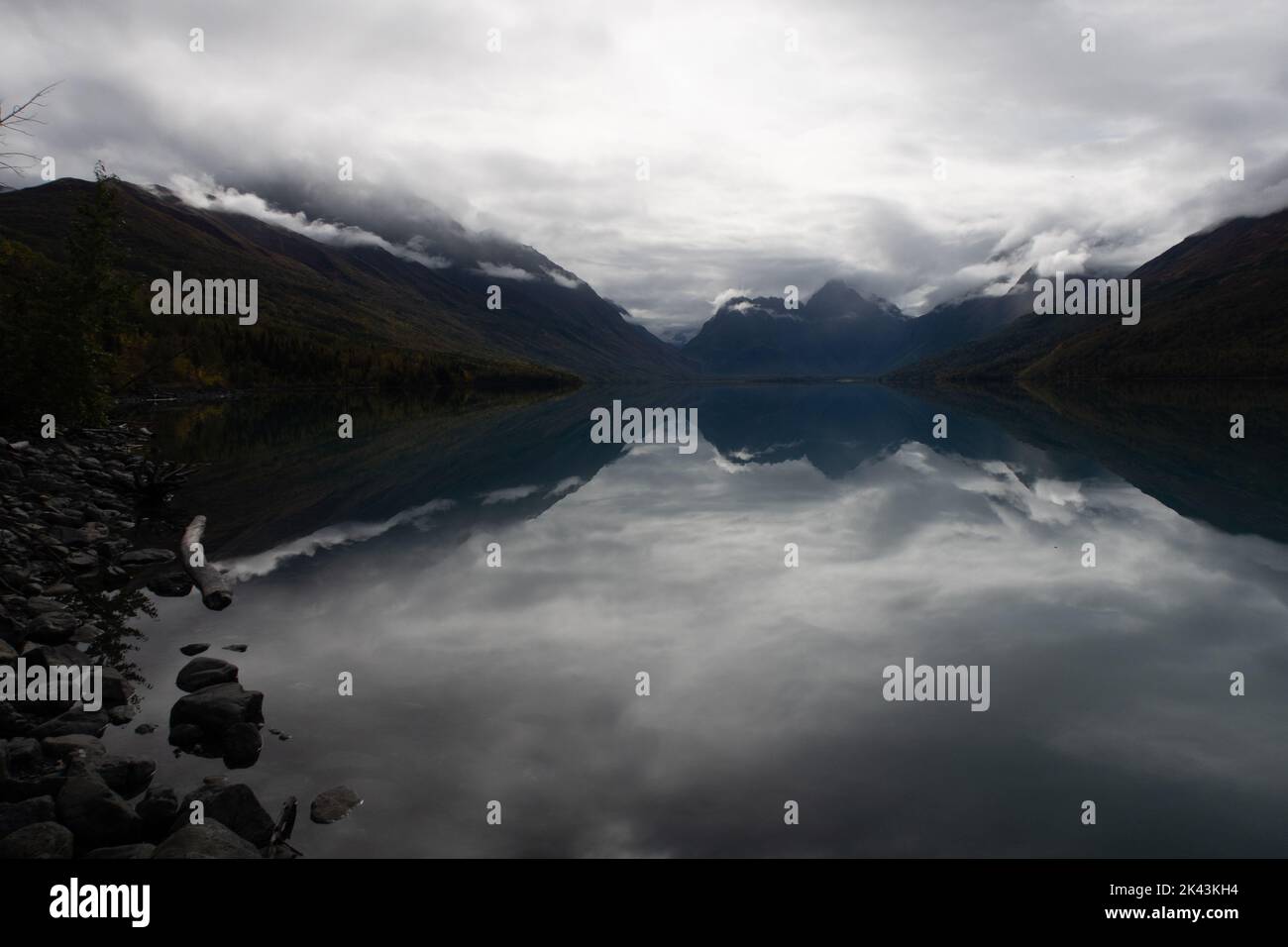 Eklutna lake hi-res stock photography and images - Alamy