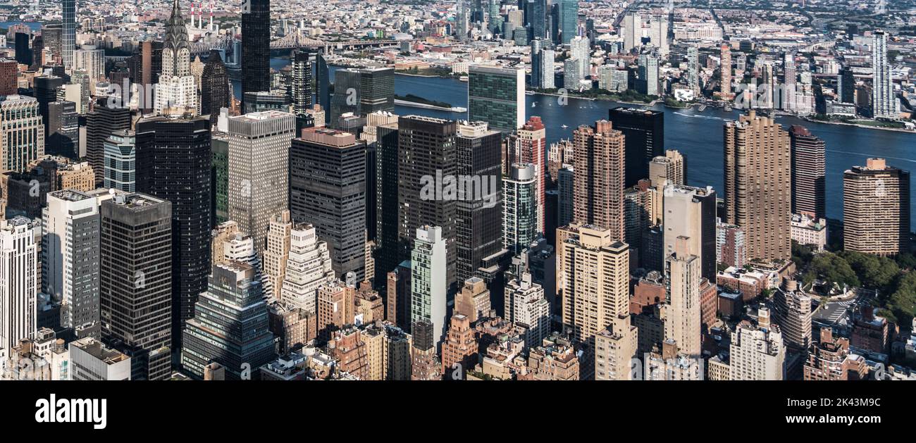 Midtown manhatten aerial hi-res stock photography and images - Alamy