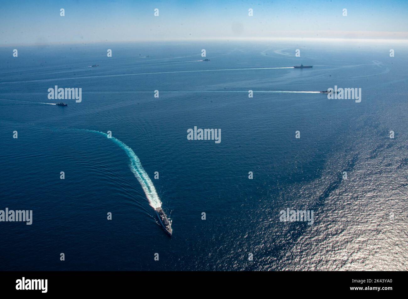 Us korean ships korean peninsula hi-res stock photography and images ...