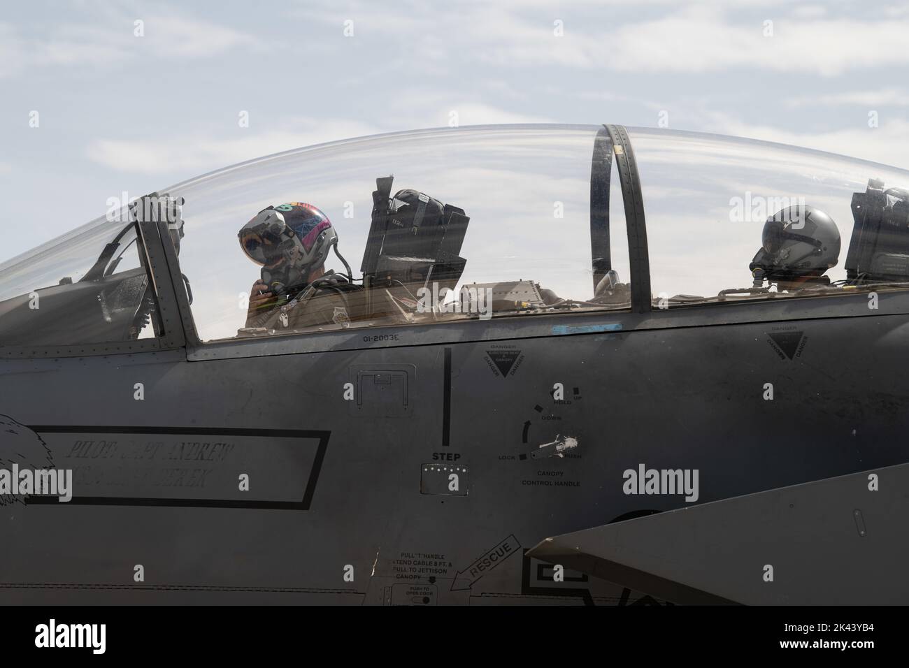 U.S. Air Force F-15E Strike Eagle pilots assigned to the 494th Fighter ...