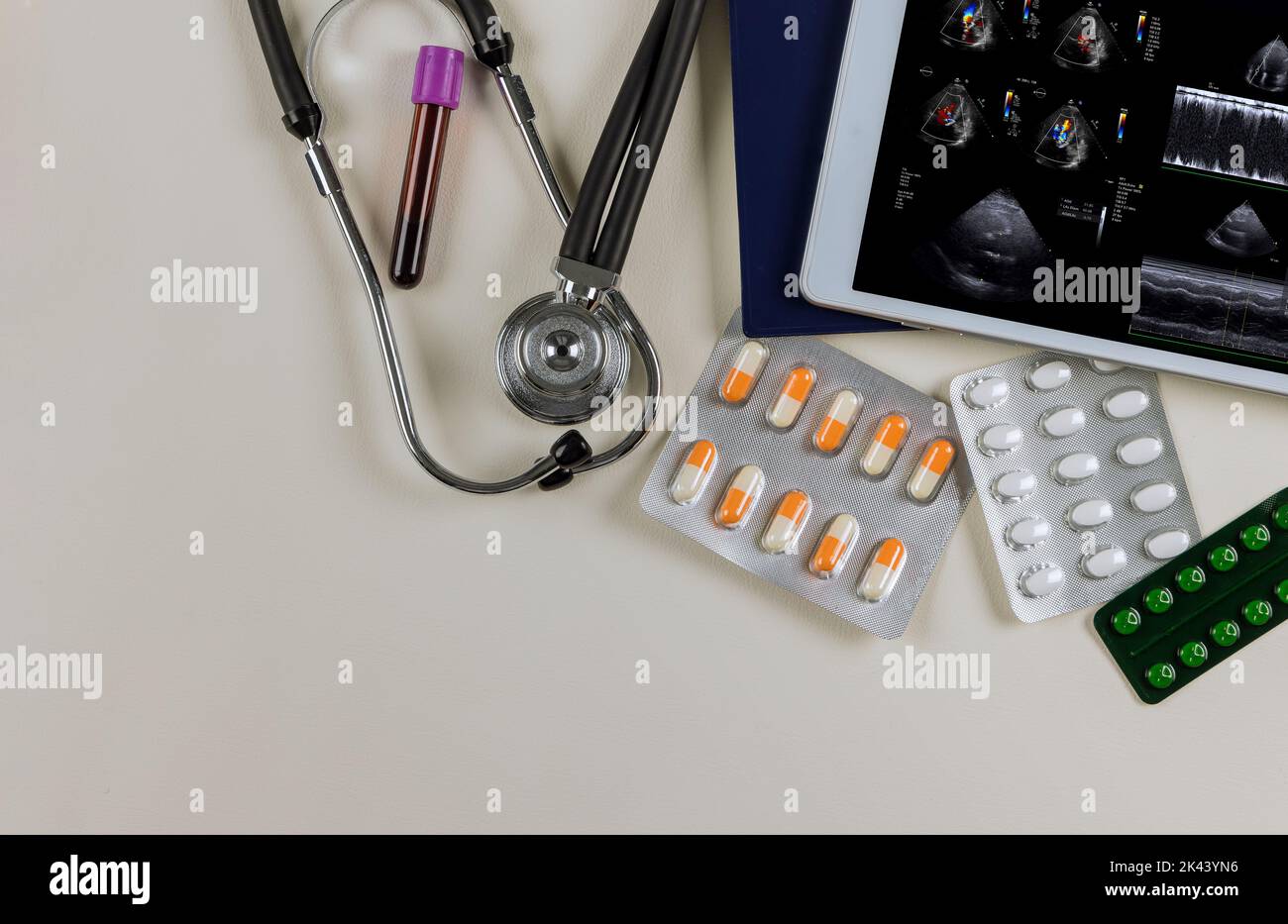 Ultrasound cardiogram hi-res stock photography and images - Alamy