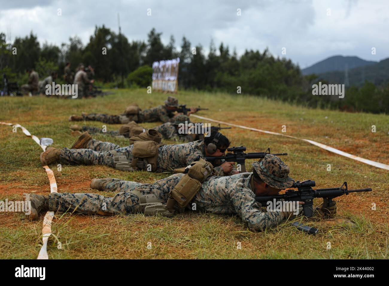 U.S. Marines with 9h Engineer Support Battalion and Combat Logistics ...