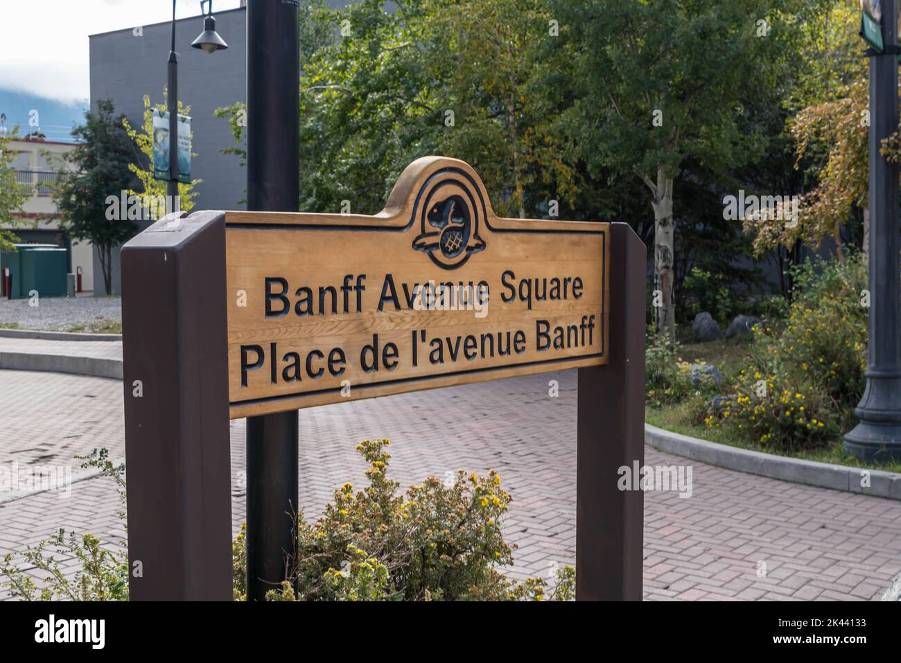 The Banff Avenue Square sign, written in both english and french in the ...