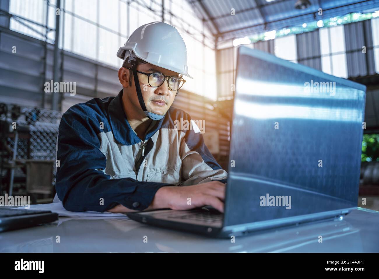 Asian Professional Heavy Industry Engineer Worker Wearing Safety ...