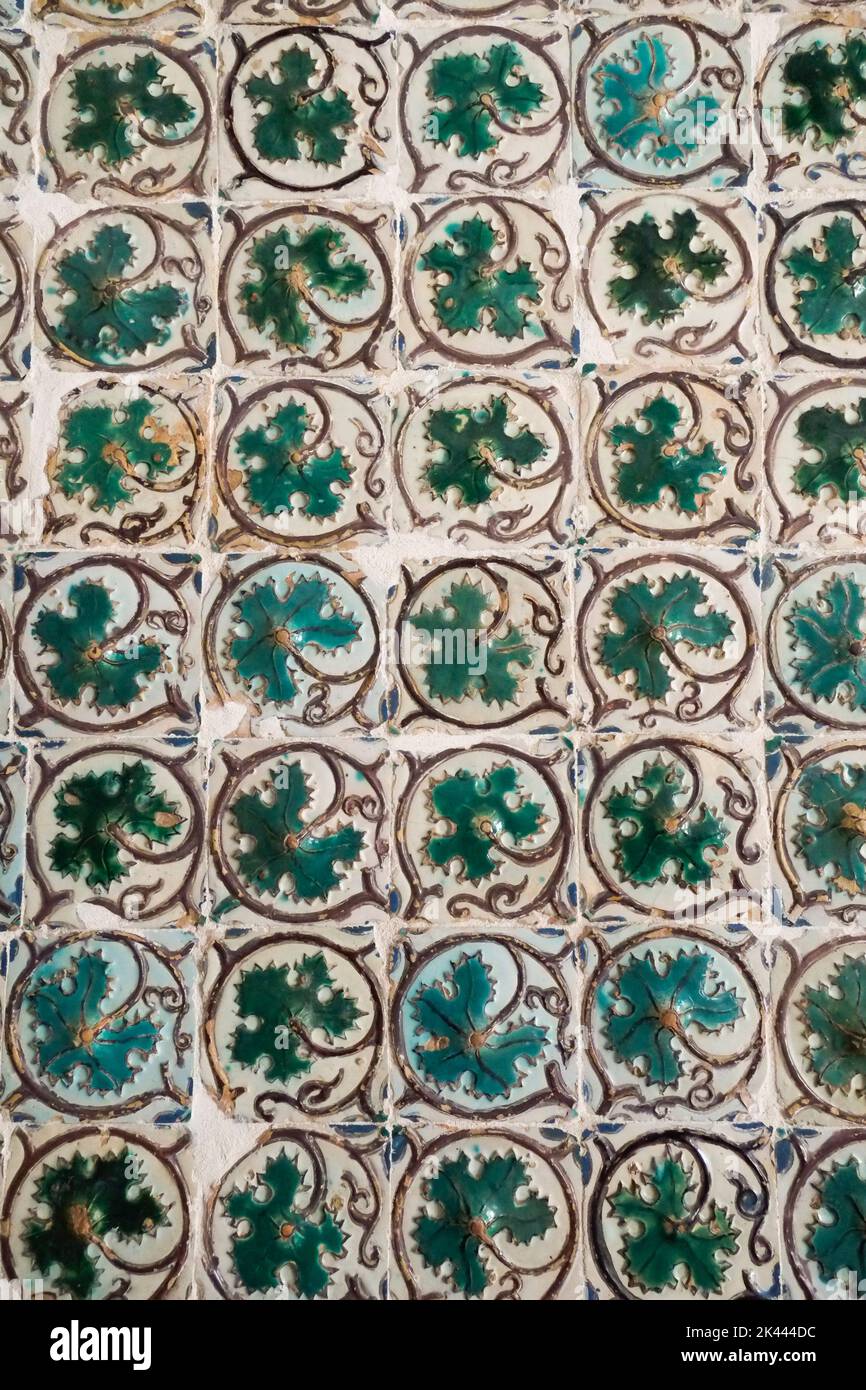 Old Portuguese tiles with Moorish influence Stock Photo - Alamy