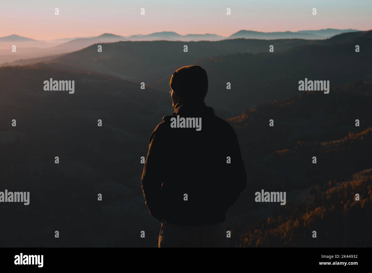 Man from behind hi-res stock photography and images - Alamy