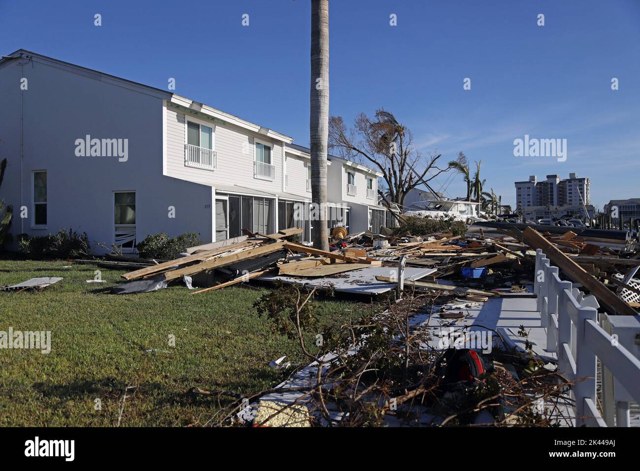 Fort Myers, United States. 29th Sep, 2022. Debris is scattered as ...