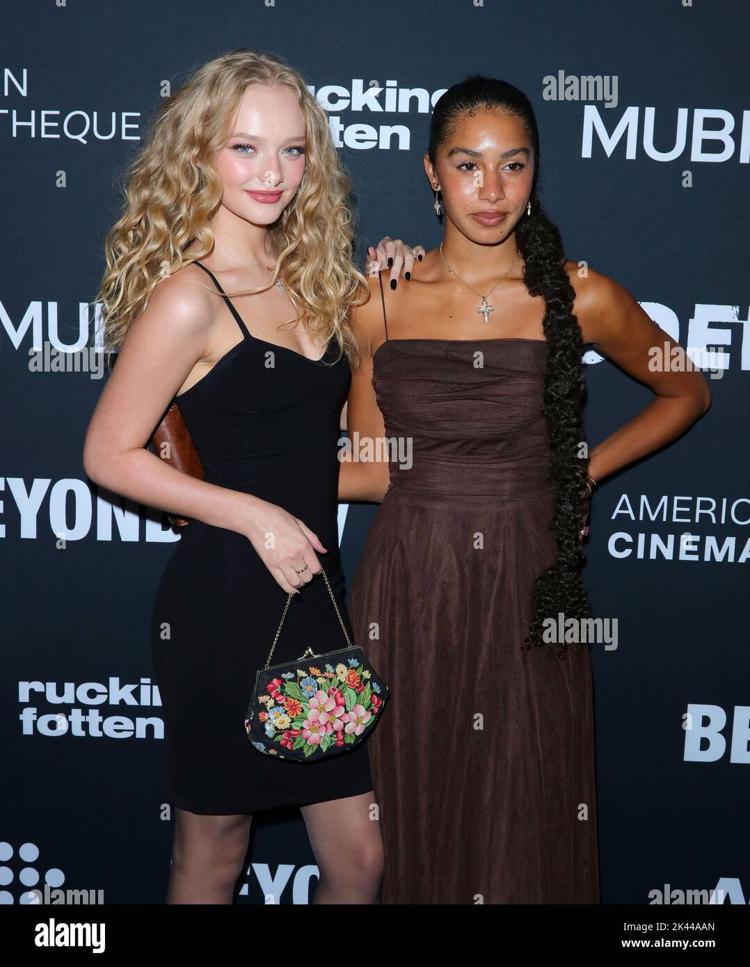 Young Model Amiah Miller Alex Kruk Photography Lucy Hale News IMDb