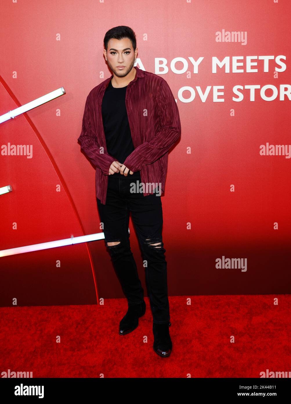 Los Angeles, California, USA 28th September 2022, Manny Mua, aka Manny ...