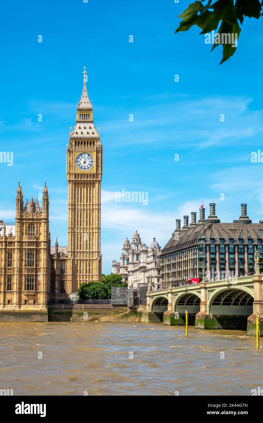 View of Big Ben clock tower over Westminster Bridge and River Thames ...