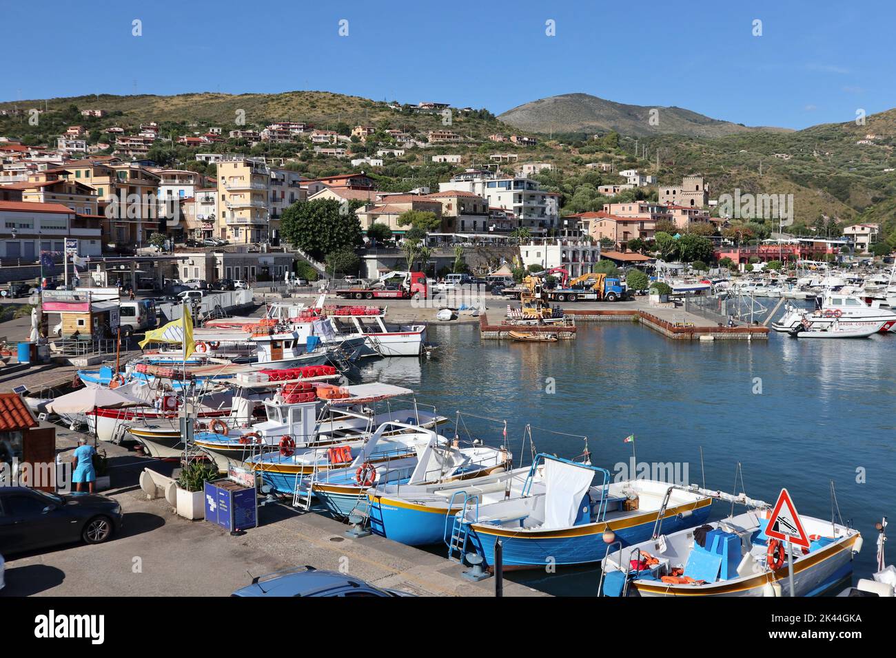 Marina di Camerota - Scorcio del porto dalla terrazza del molo ...