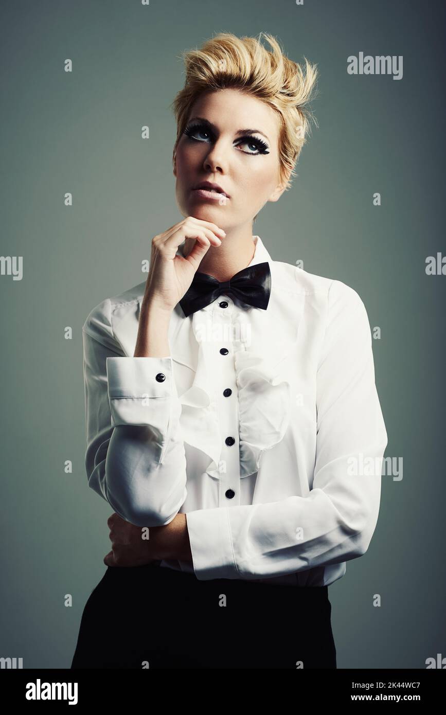 Women wearing a shirt and tie hi-res stock photography and images - Alamy