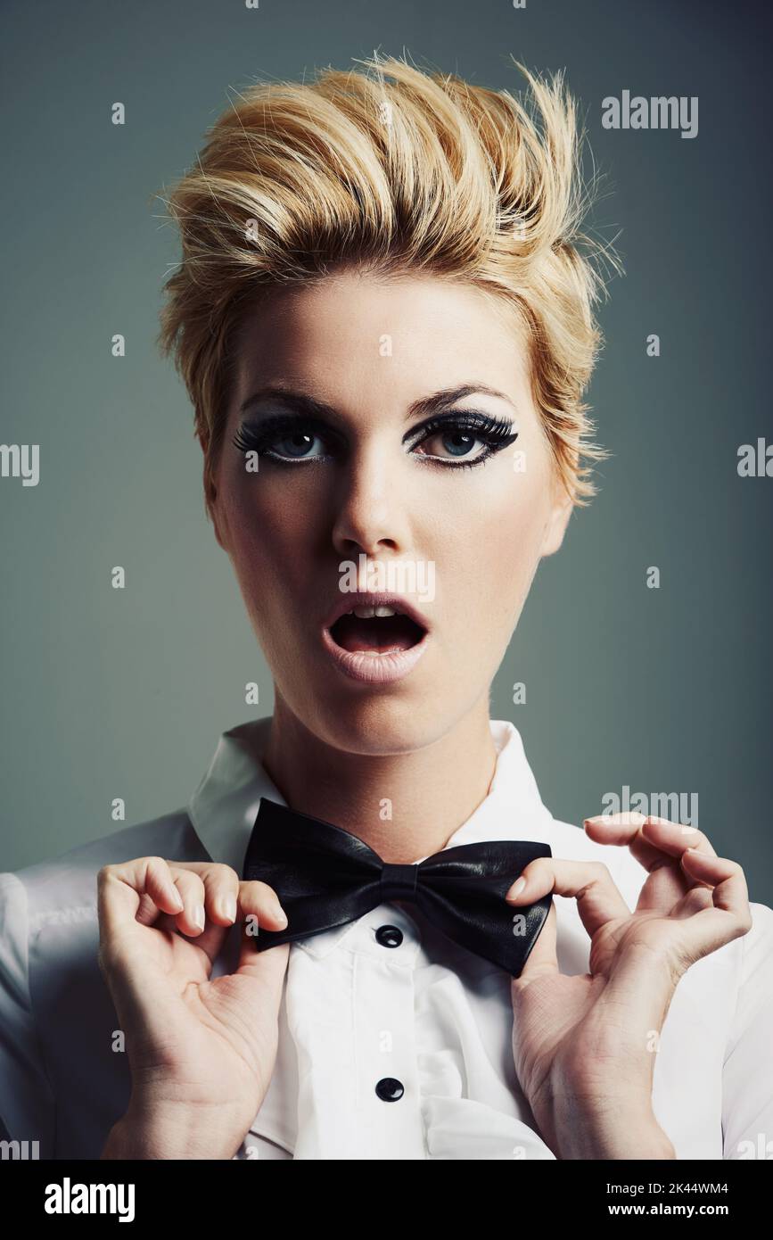 Women wearing a shirt and tie hi-res stock photography and images - Alamy