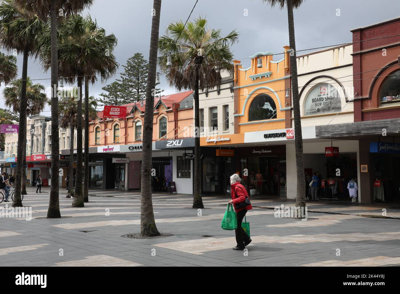 The Corso pedestrian mall in Manly, Sydney, NSW, Australia Stock Photo ...