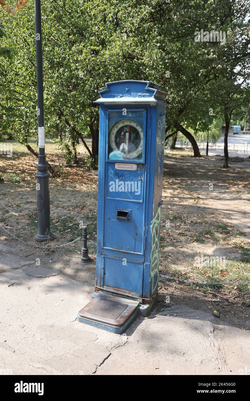 Traditional public scale in Cișmigiu park in Bucharest, Romania Stock ...