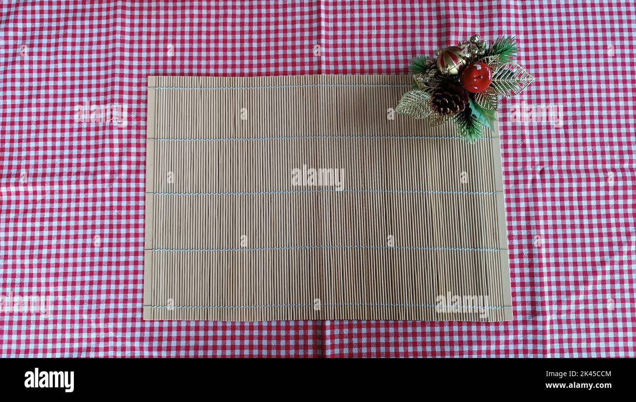Christmas decorated table with blank label. Bamboo Cane Placemat ...