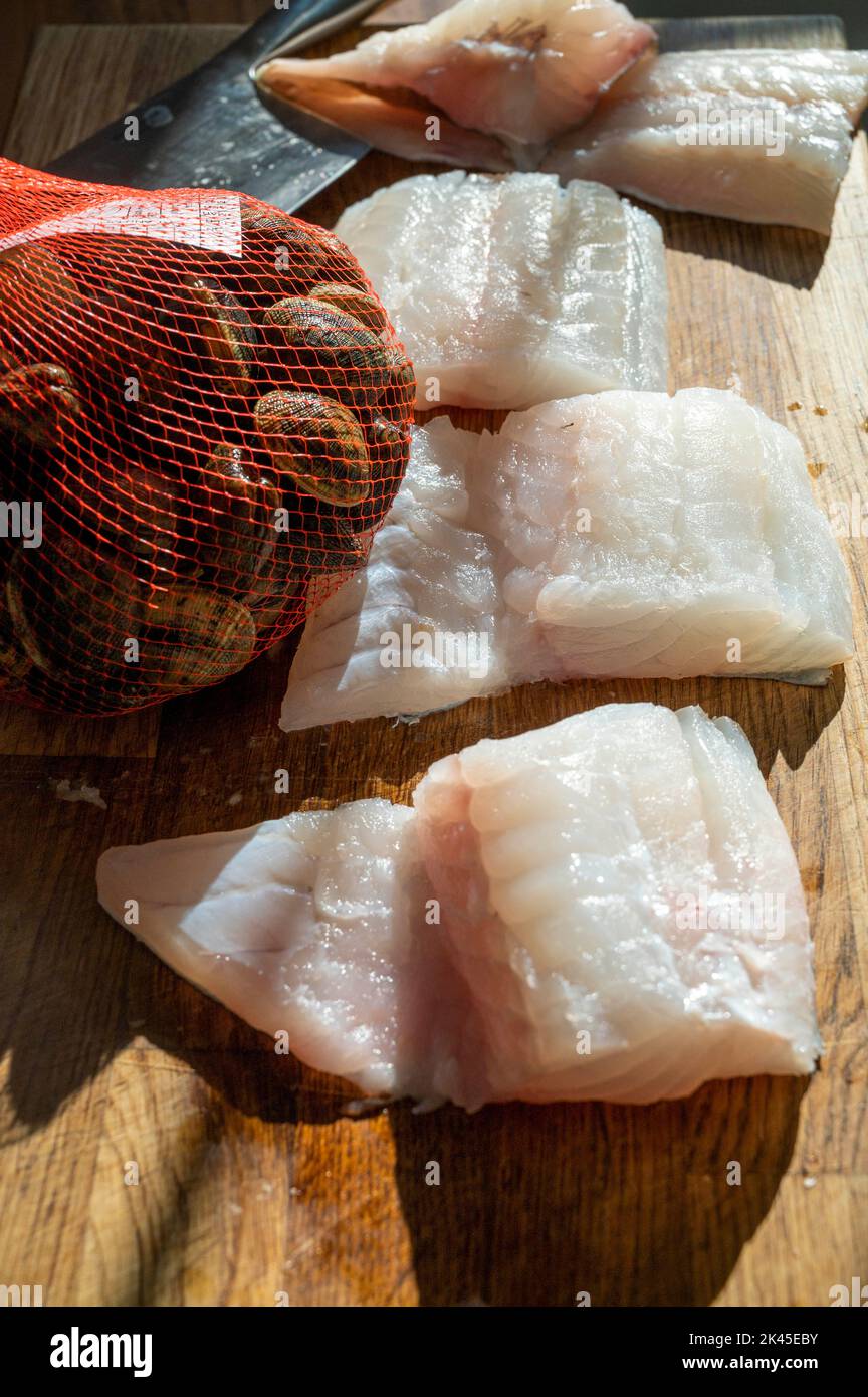 Pinboned fish hi-res stock photography and images - Alamy