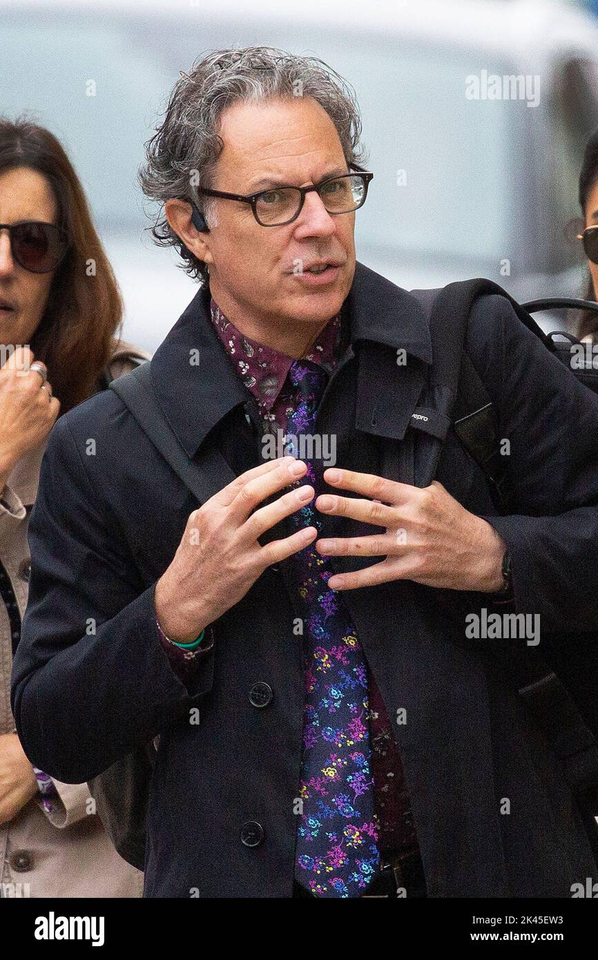 Molly russell ian hi-res stock photography and images - Alamy