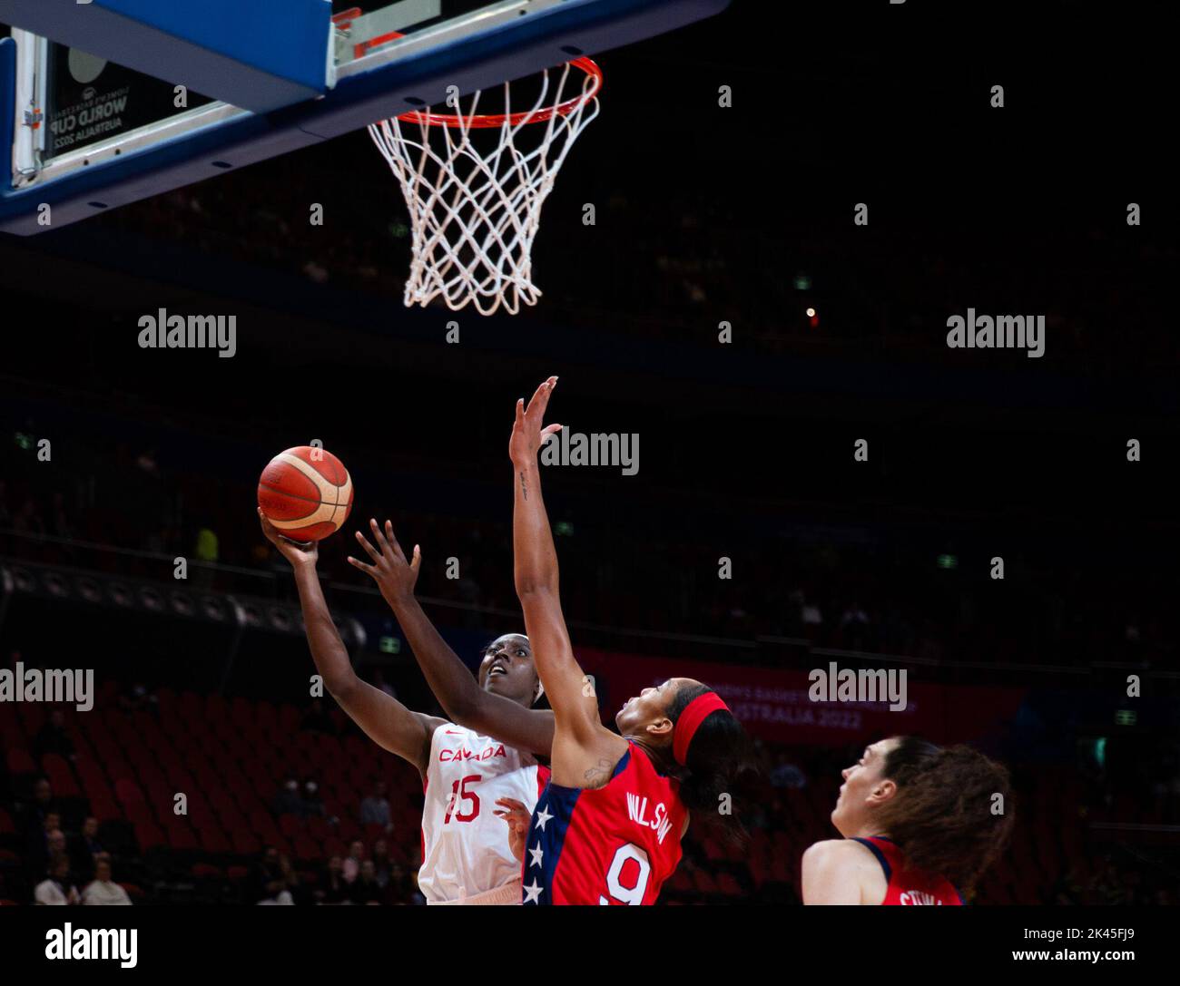 Sydney, Australia. 30th Sep, 2022. Canada's Laeticia Amihere (L) goes ...