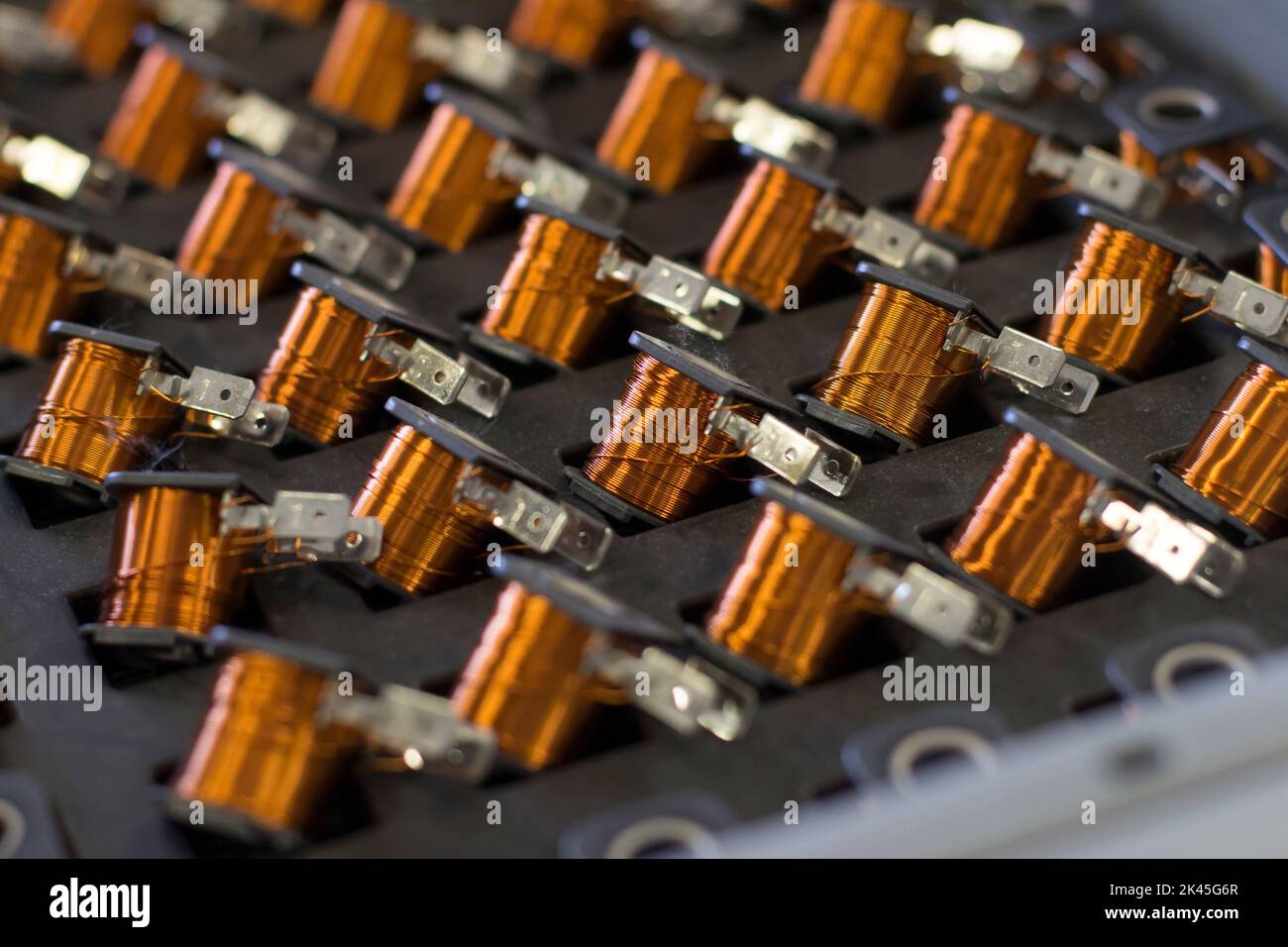 Inductive component hi-res stock photography and images - Alamy