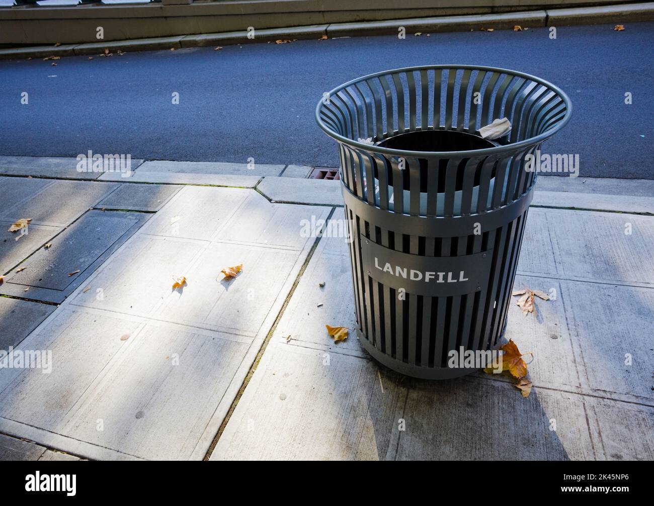 Seattle garbage hi-res stock photography and images - Alamy