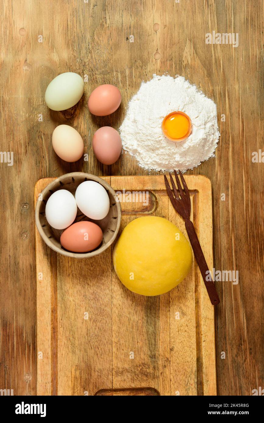 Ingredients ready on the counter to make pasta Stock Photo - Alamy