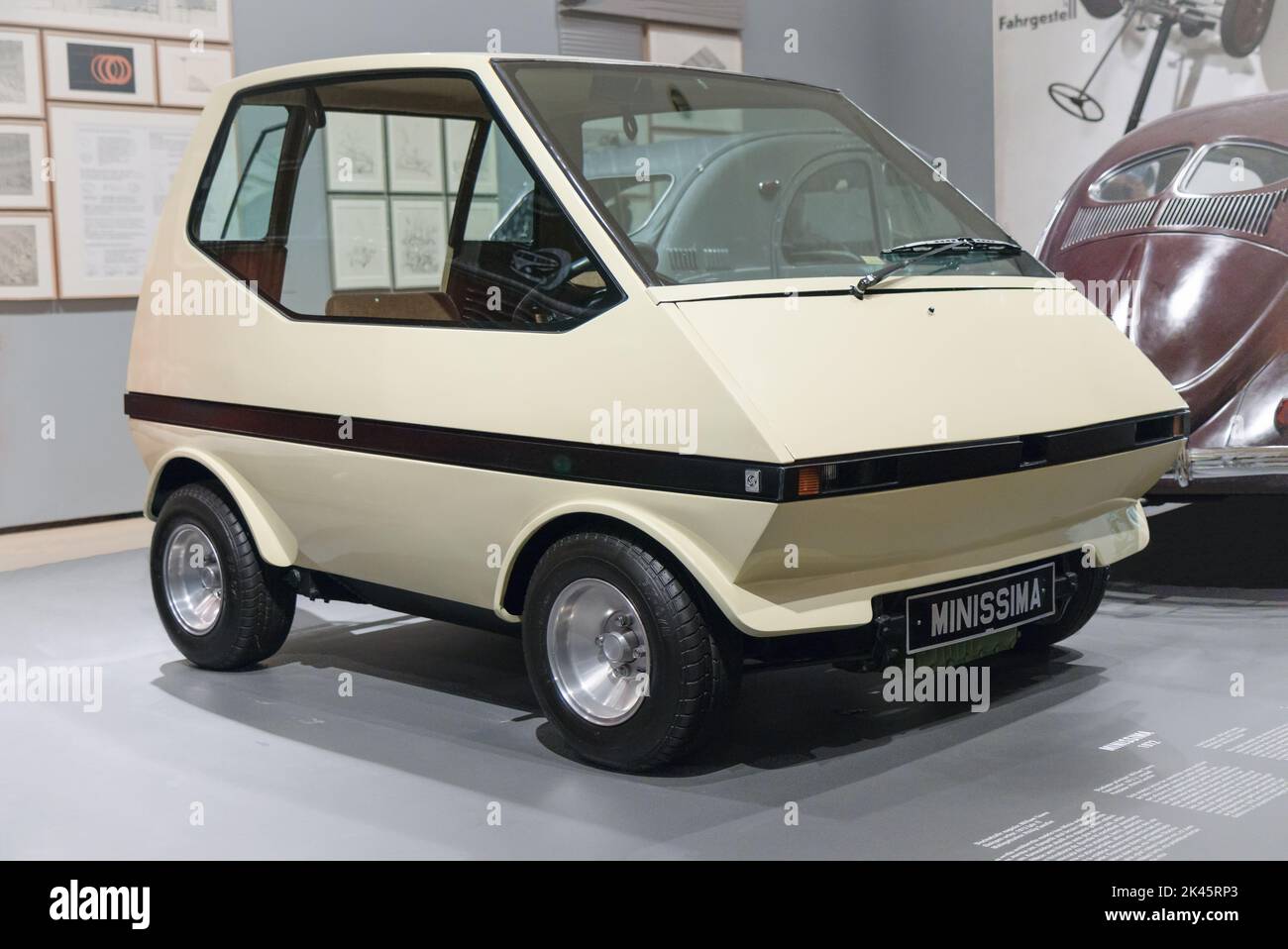 Car mini funny hi-res stock photography and images - Alamy
