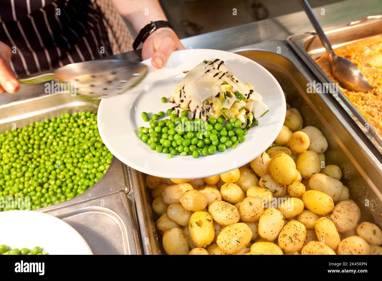 Staff canteen buffet hi-res stock photography and images - Alamy