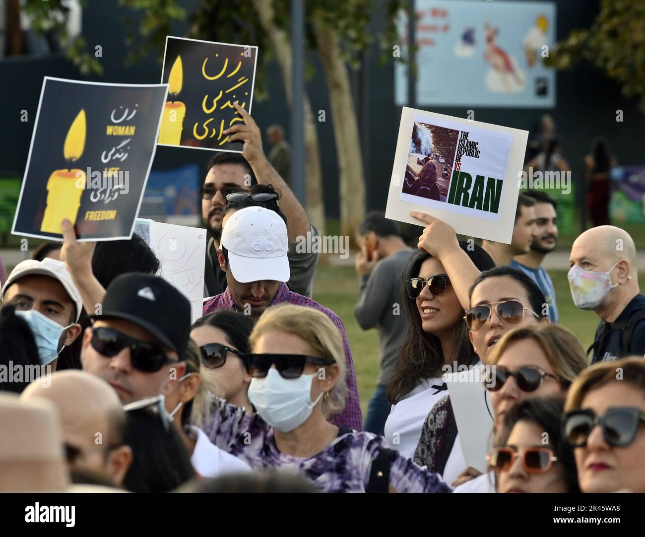 West Hollywood United States 29th Sep 2022 Hundreds Gather For The