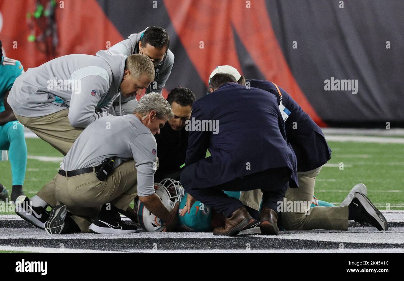 Cincinnati, United States. 29th Sep, 2022. Miami Dolphins quarterback ...