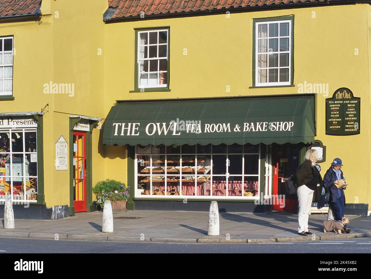 The Owl Tea Rooms. Traditional tea shop, Holt. Norfolk. England. UK ...