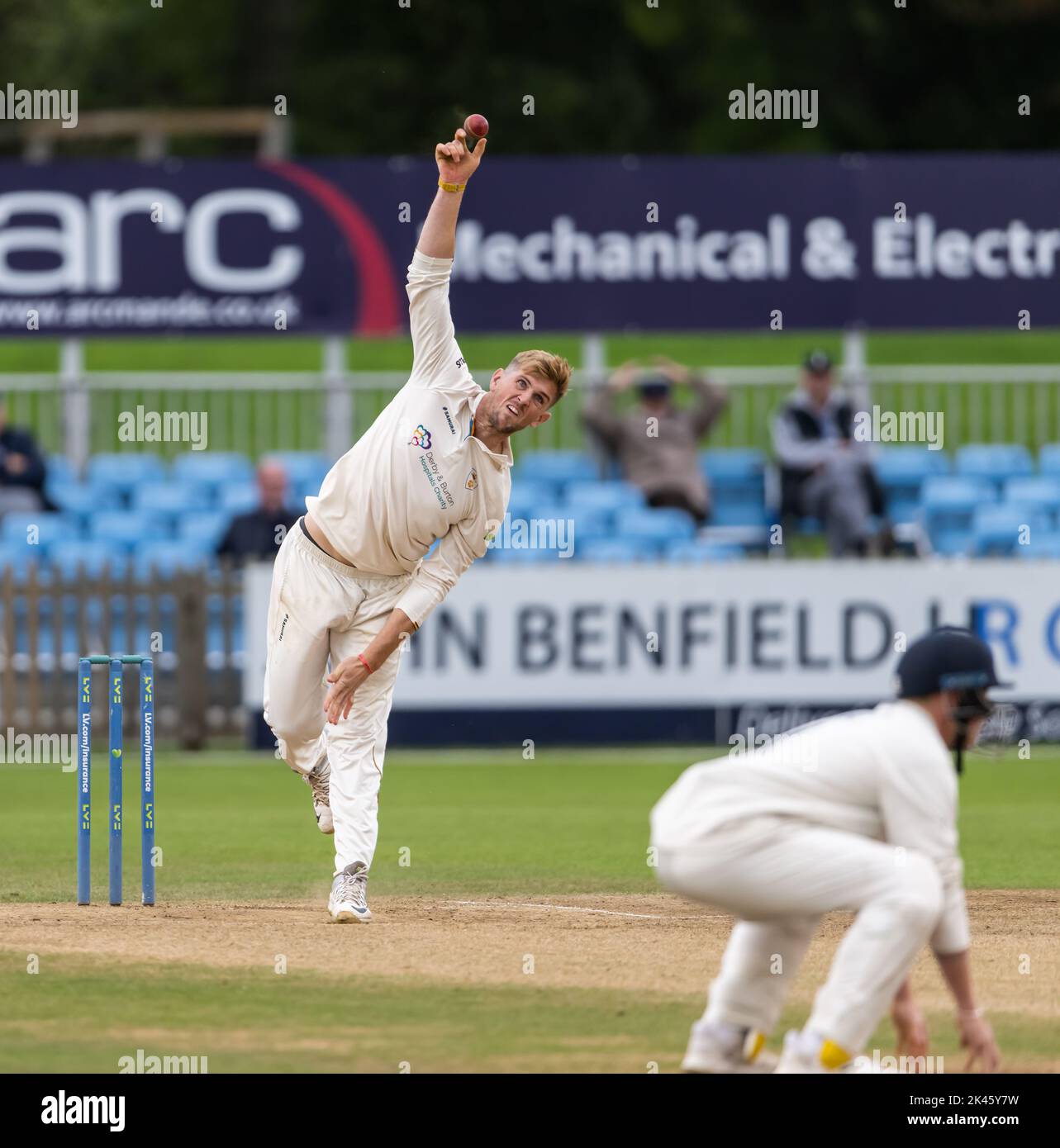 Alex thomson cricket hi-res stock photography and images - Alamy