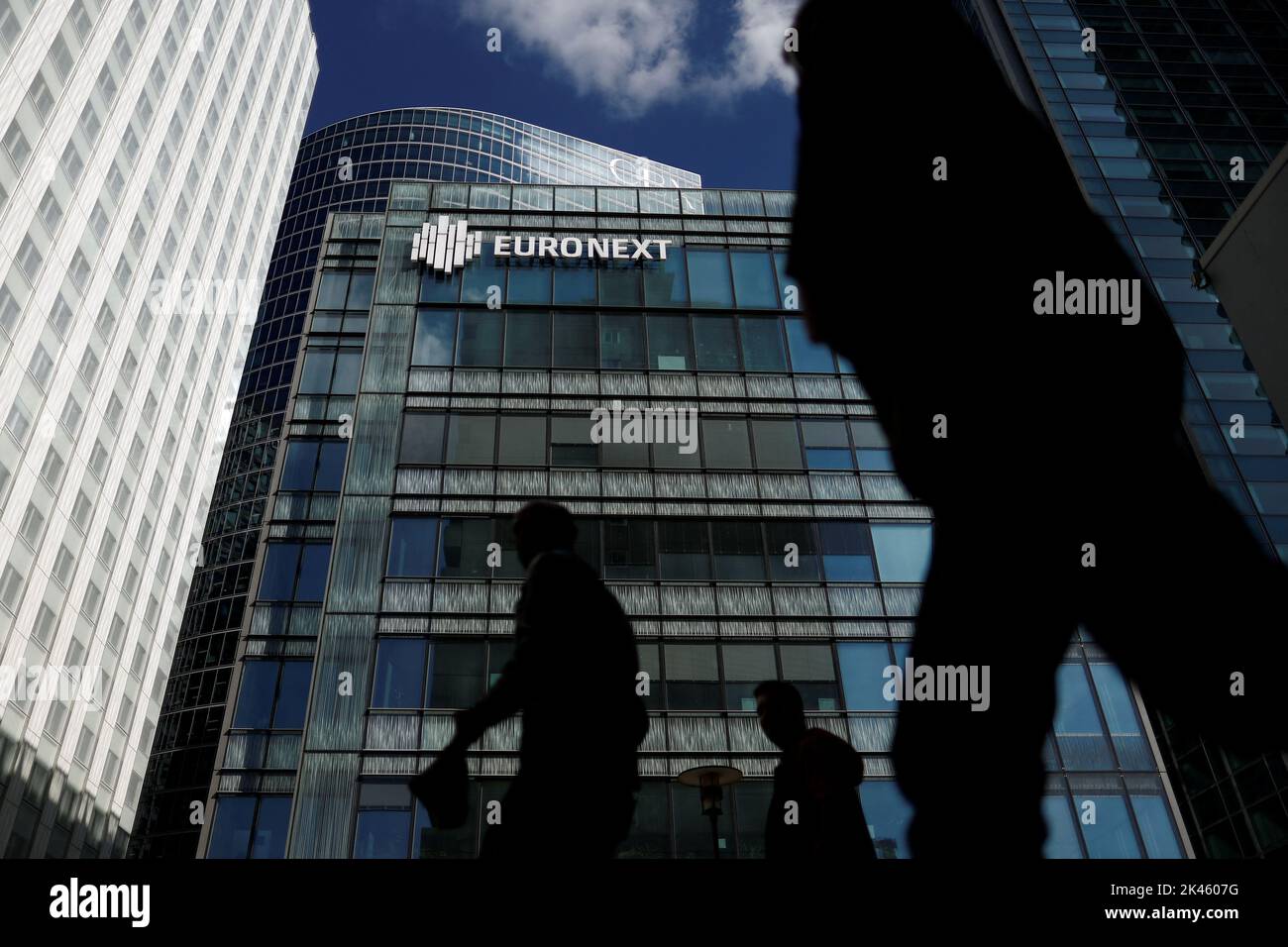 Euronext paris 2022 hi-res stock photography and images - Alamy