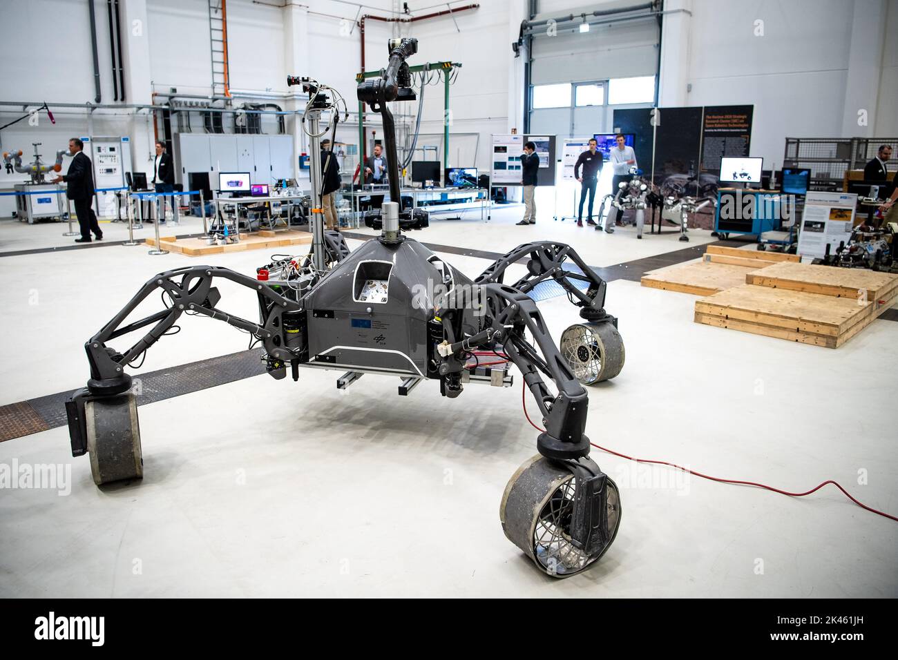 Bremen, Germany. 30th Sep, 2022. The robot Sherpa stands in a hall from ...