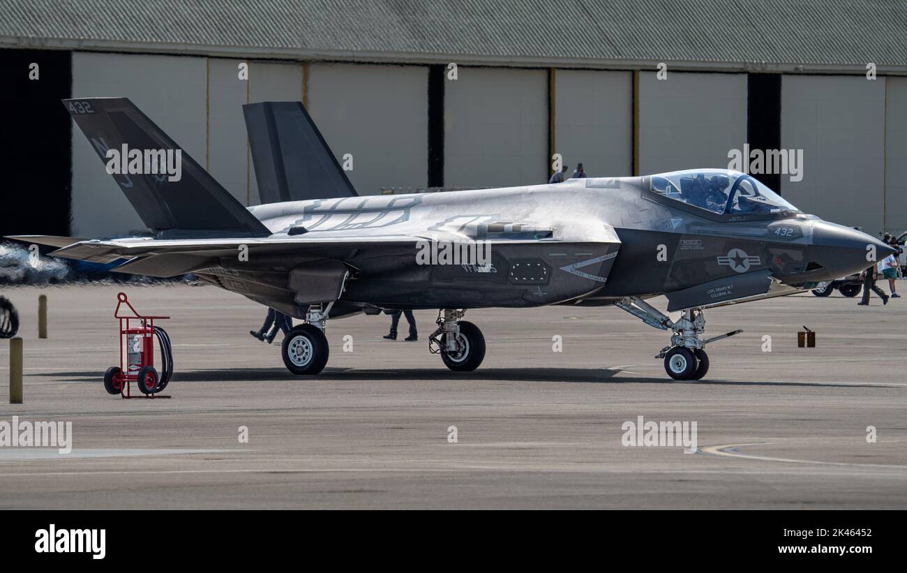 Lockheed Martin F-35C US Navy Stock Photo - Alamy