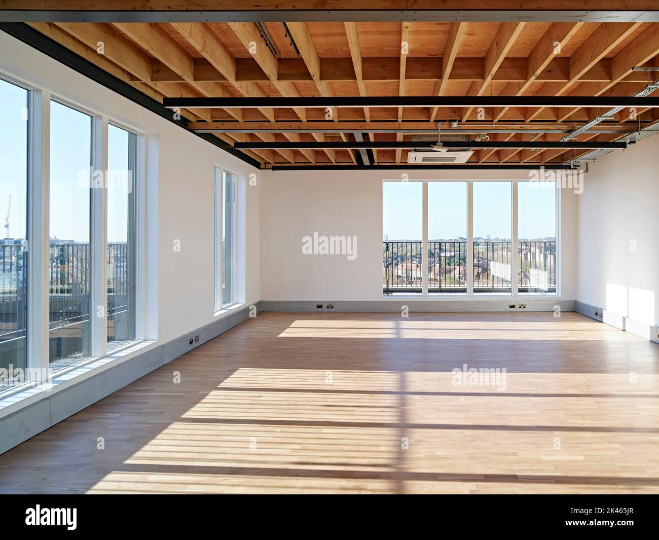 Workspace units hi-res stock photography and images - Alamy