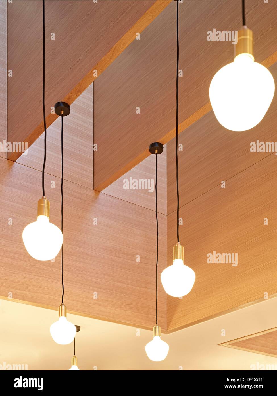 Glowing ceiling timber ceiling hi-res stock photography and images - Alamy
