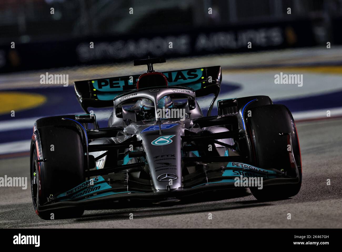 George Russell (GBR) Mercedes AMG F1 W13. Singapore Grand Prix, Friday ...