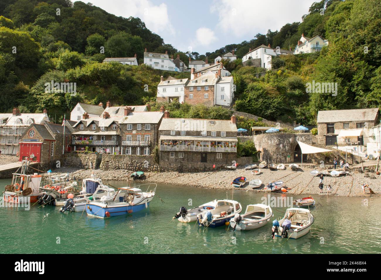 Clovelly. view of the village from the harbour wall showing the Red ...