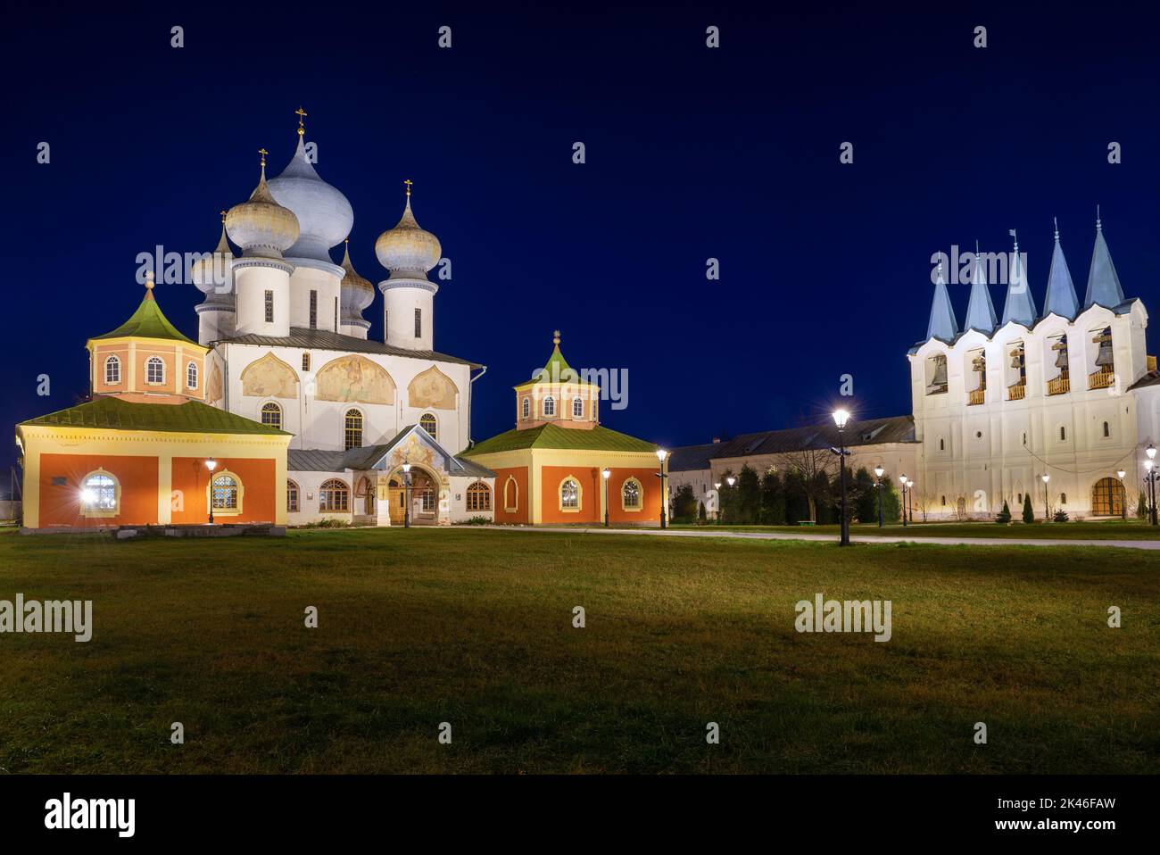 December snowless night on the territory of the Tikhvin Assumption ...