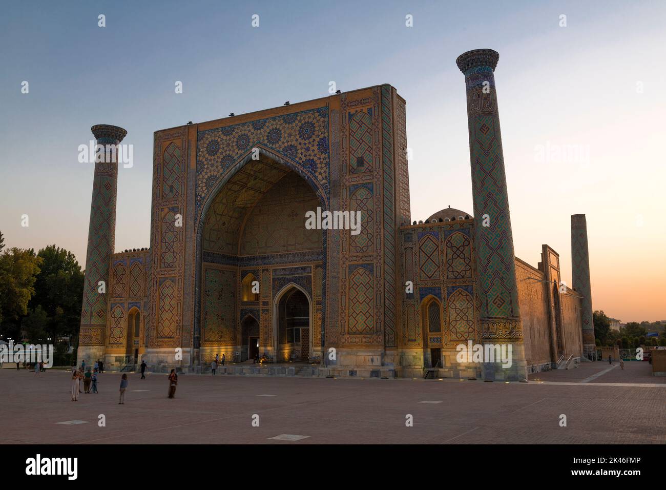 SAMARKAND, UZBEKISTAN - SEPTEMBER 13, 2022: Ancient Ulugbek Madrasah on ...