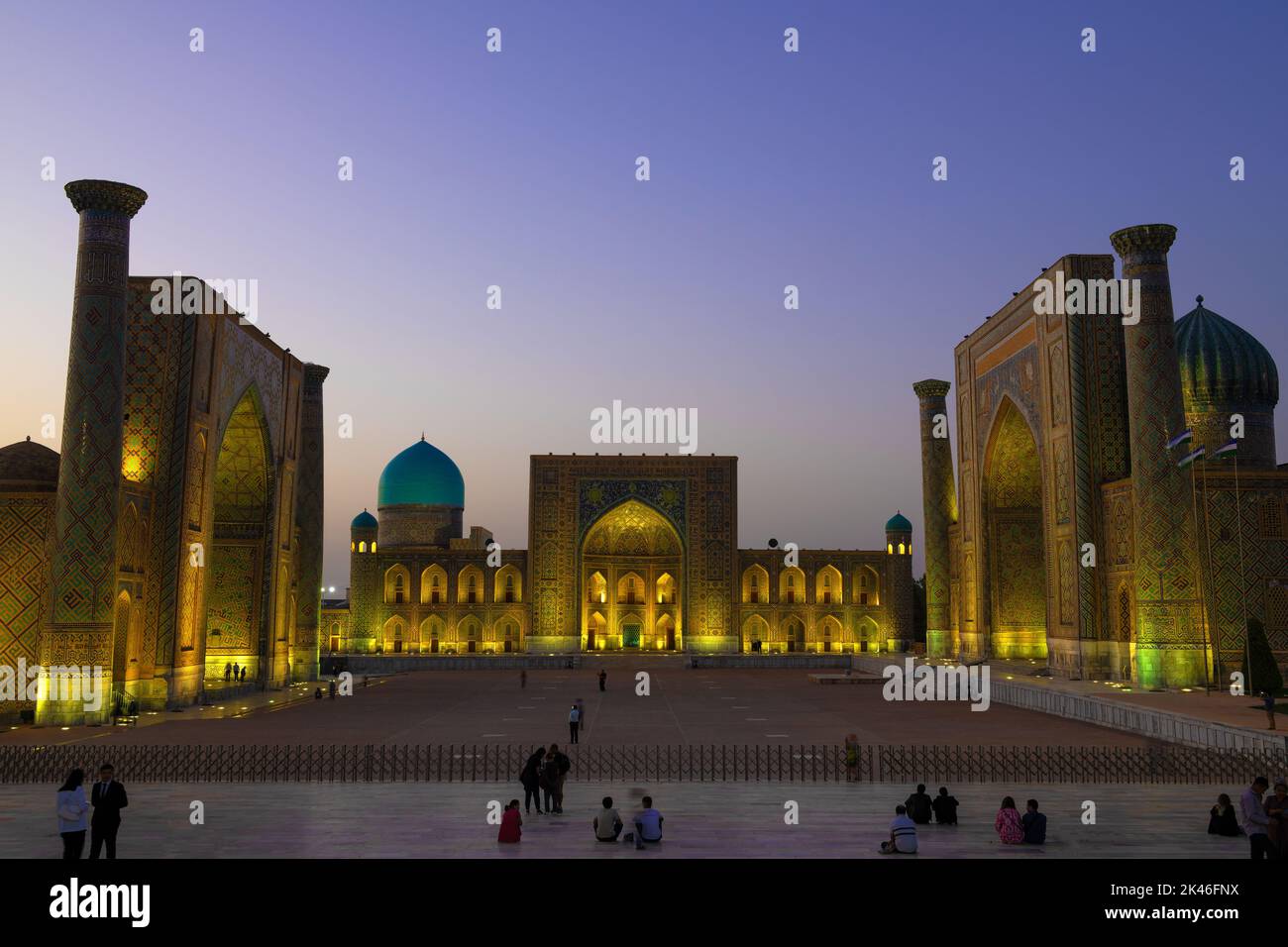 SAMARKAND, UZBEKISTAN - SEPTEMBER 14, 2022: Registan Square on evening ...
