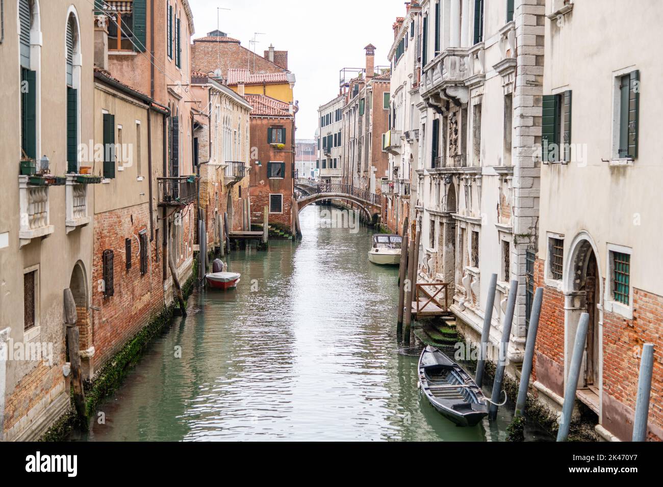 A canal in Venice, Italy Stock Photo - Alamy