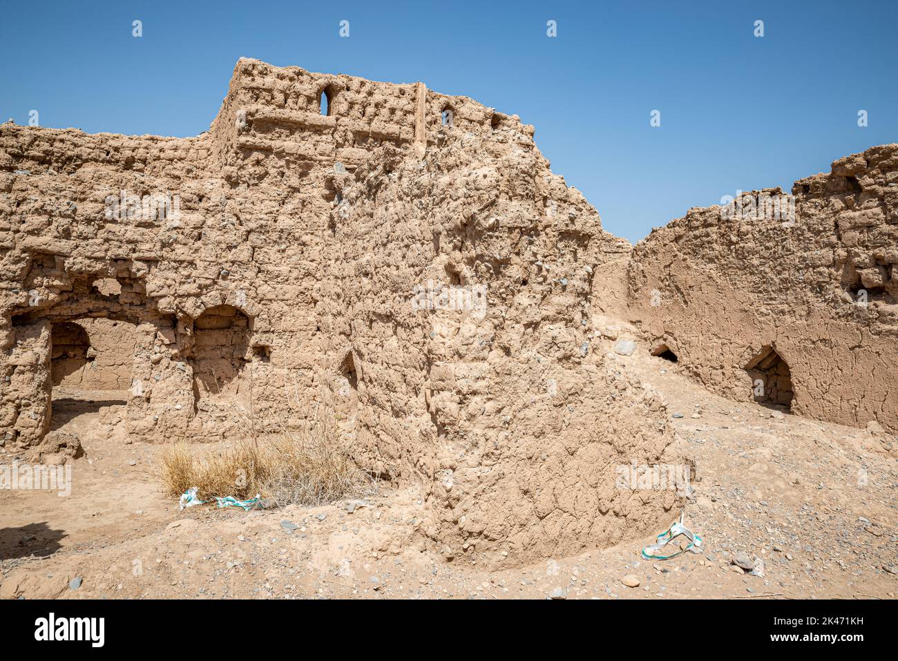 Abandoned mud village of Tanuf, Oman Stock Photo - Alamy